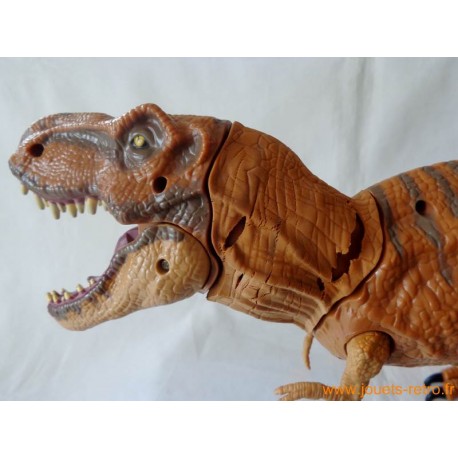 T Rex Stomp And Strike Jurassic World